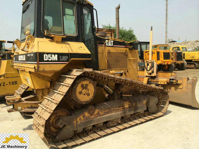 Original Color V-track crawler bulldozer CAT D5M LGP in stock for sale