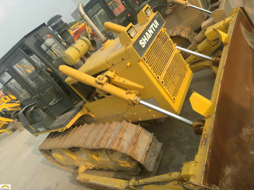 Almost New Shantui SD16 Bulldozer , Used Crawler Dozers With Original ...