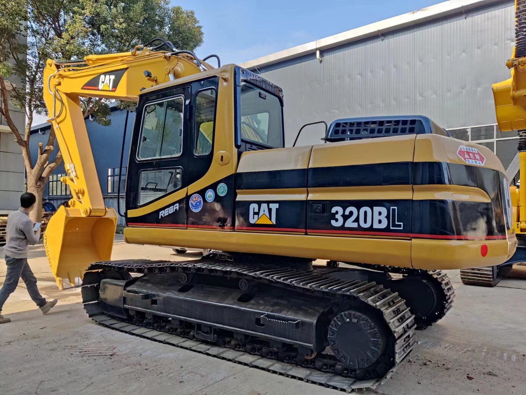 Used CAT 320B Excavator 2020 Year With Internal Combustion Drive